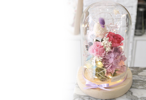 Handmade Flower Gifts | LED Flower Glass Domes | Fioreatelier